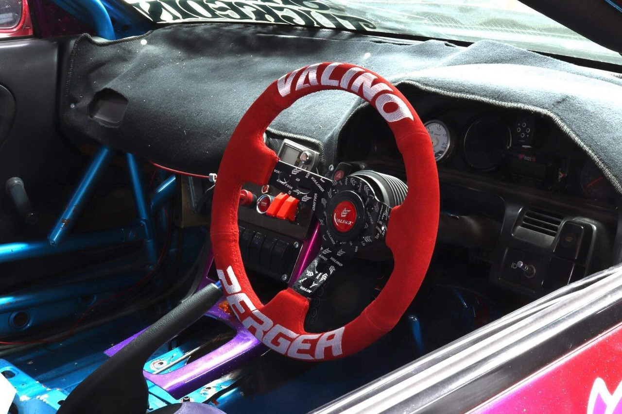 The specificities of rally and circuit steering wheels - DriftShop