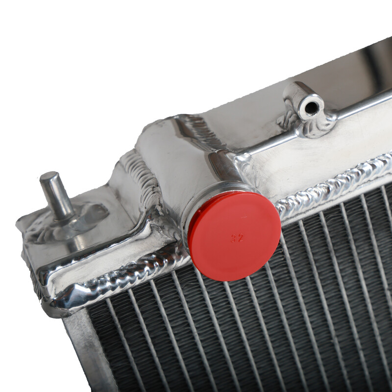 Cooling Solutions XL Aluminium Radiator for Nissan Silvia S15 | En ...